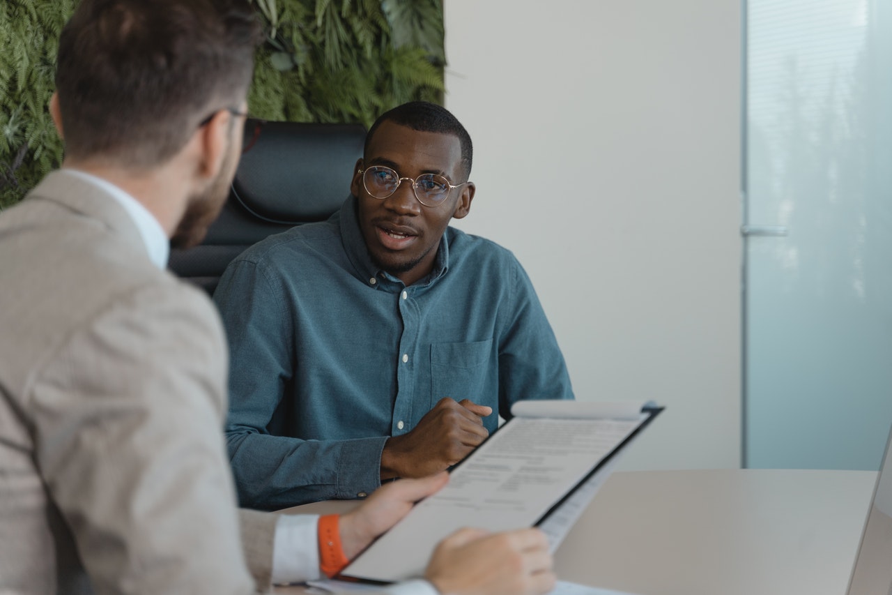 4 Examples Of Workplace Conflict Scenarios