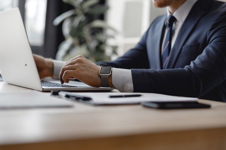 Customer Service Etiquette: 7 Essential Tips | Pollack Peacebuilding ...