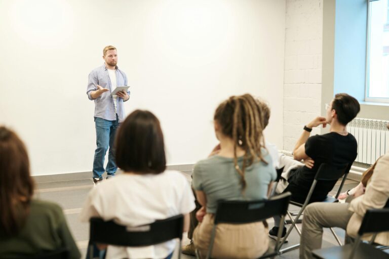 12 Roadblocks To Effective Communication & Why They Matter | PPS